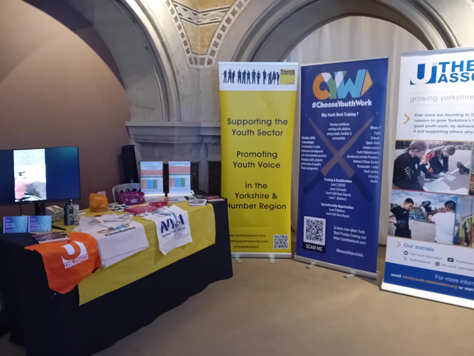 promoting youth work #chooseyouthwork campaign - Youth Work Unit